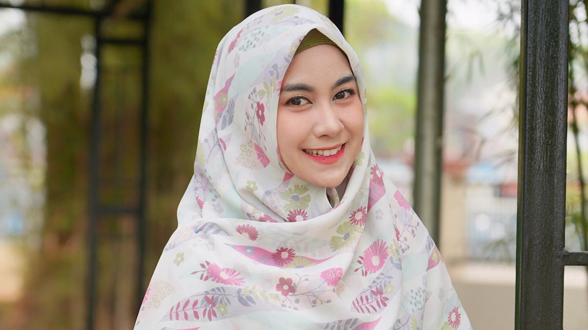 Undangan Beredar, Anisa Rahma Dikabarkan Segera Menikah - Photo Fimela.com