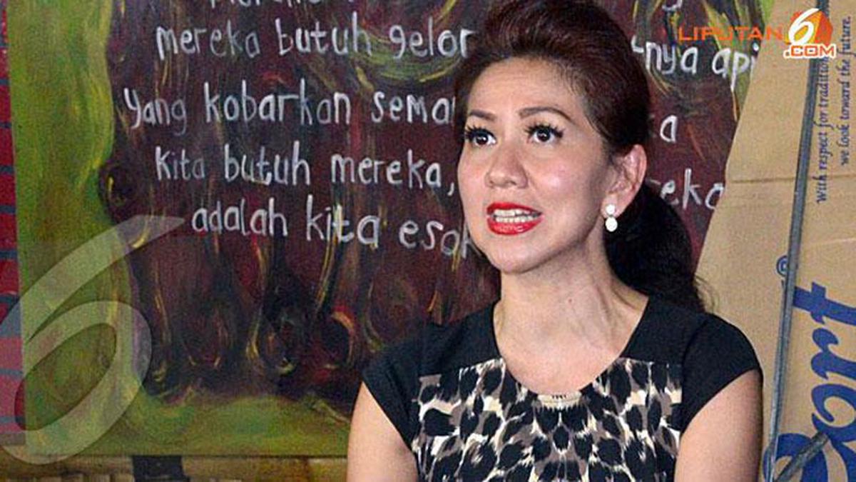 Digugat Ivan Fadilla, Venna Melinda Berdoa Agar Selalu Waras - ShowBiz ...