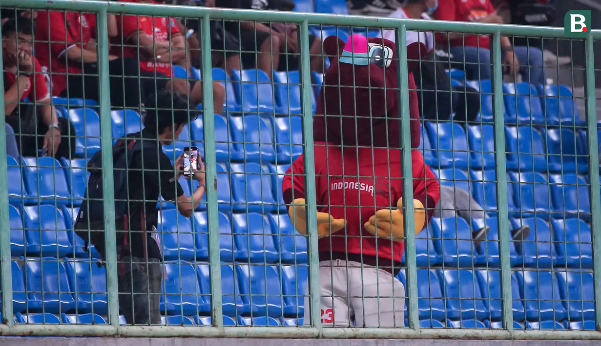 Foto: Aksi Maskot Piala Dunia U-17 2023, Bacuya saat Nonton Langsung ...