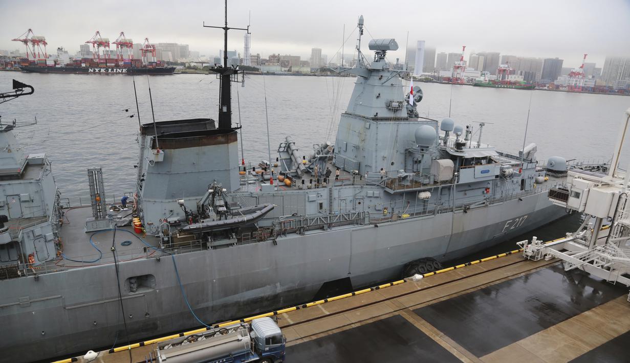 FOTO: Kapal Fregat Jerman Singgah di Tokyo - Foto Liputan6.com