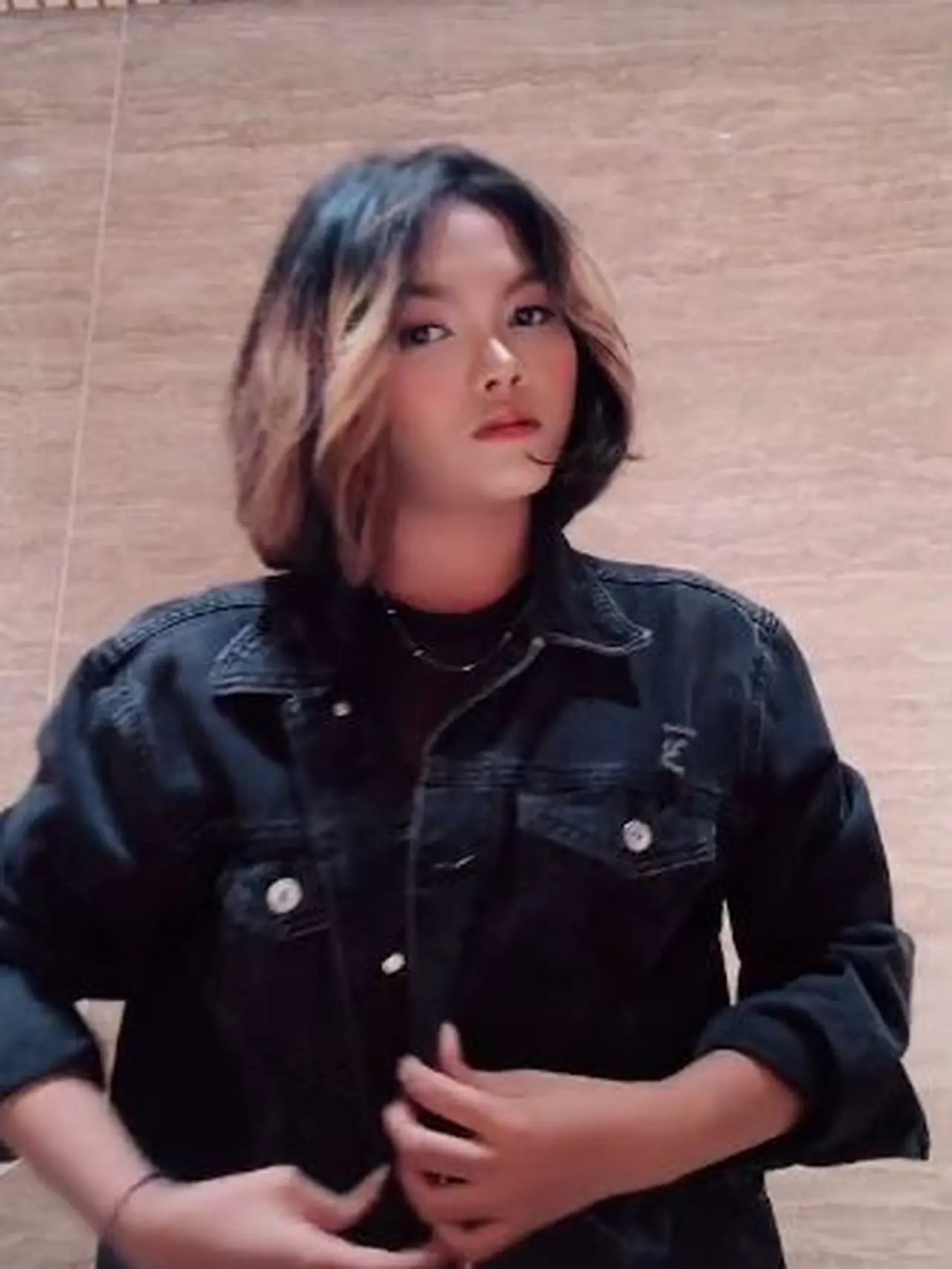 6 Potret Kurma 'Citayam' Saat Tampil dengan Makeup Tebal Ini Bikin Pangling - Hot Liputan6.com