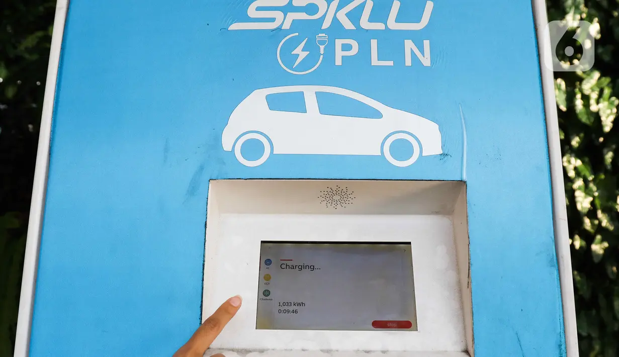 SPKLU untuk Kendaraan Listrik di Indonesia Masih Terbatas - Foto ...