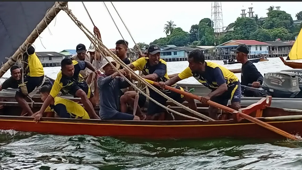 Lomba 'Kolek' dan 'Ketinting' Upaya Warga Lintas Pulau di Batam Merawat ...
