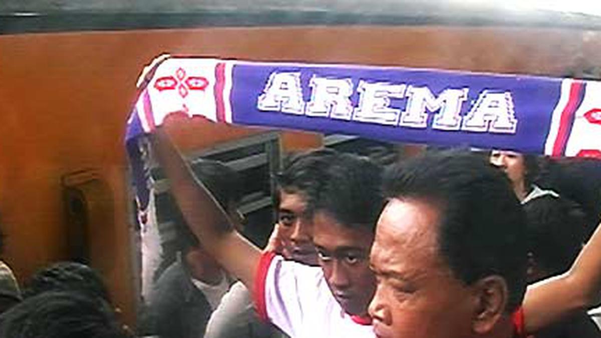 Mereka Datang untuk Mendukung Garuda - Bola Liputan6.com