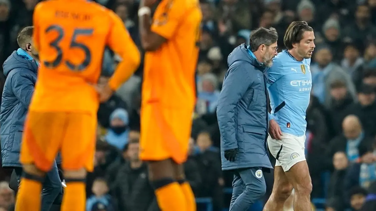 Diduga Akibat Durasi Panjang Review VAR, Jack Grealish Alami Cedera ...