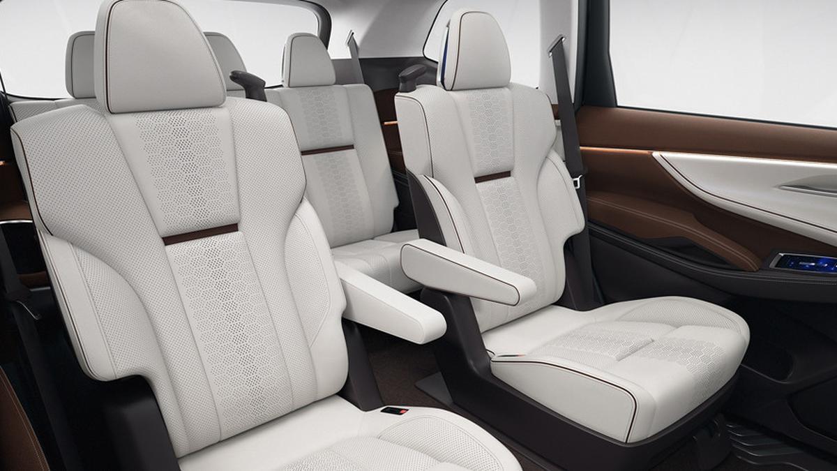 Sering Dengar Istilah Captain Seat? Apa Artinya? - Berita Otosia.com