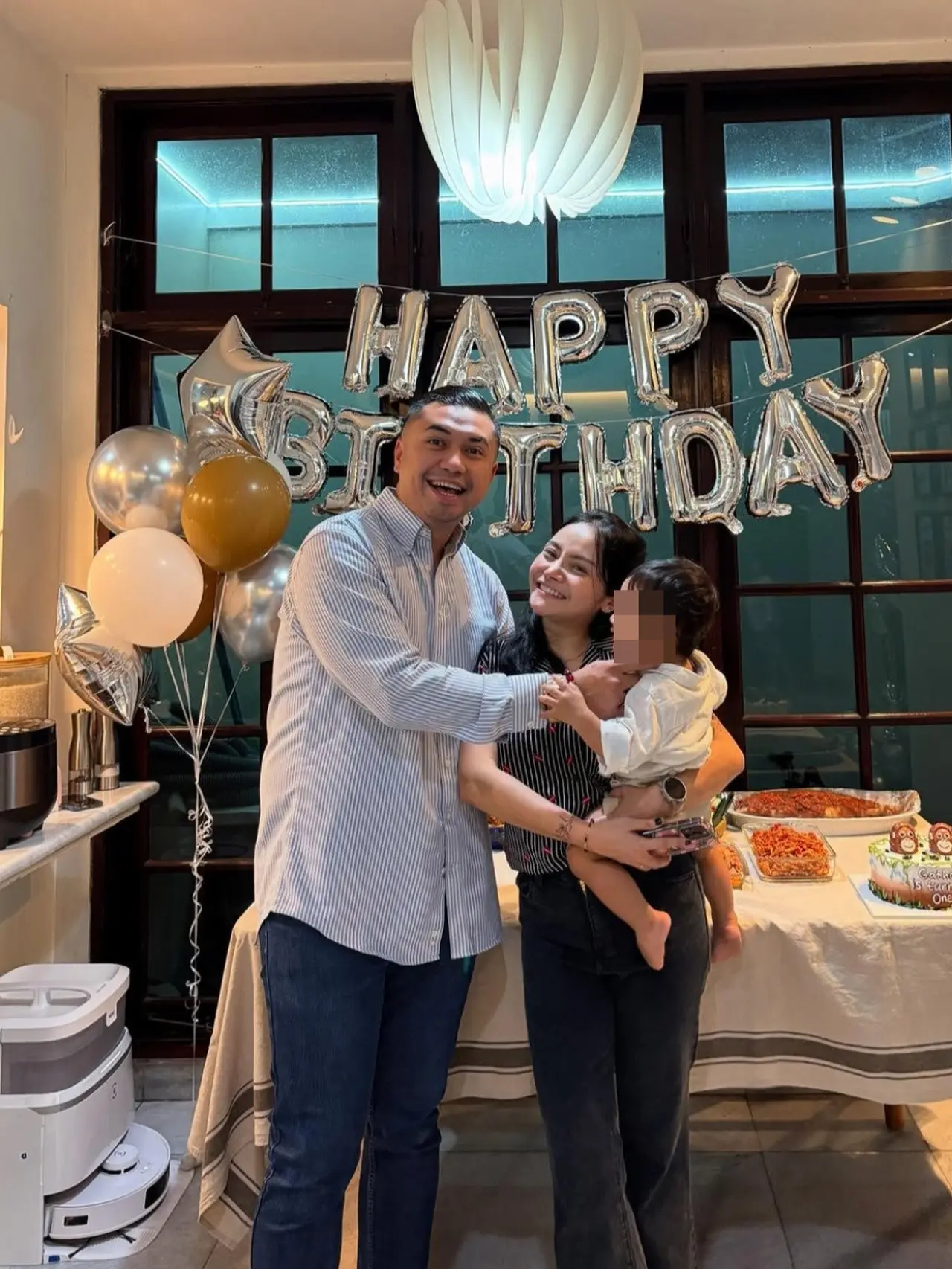 7 Potret Mawar AFI dan Kevin Wazeng Didoakan Berjodoh, Pacar Dikenal Tajir - Hot Liputan6.com