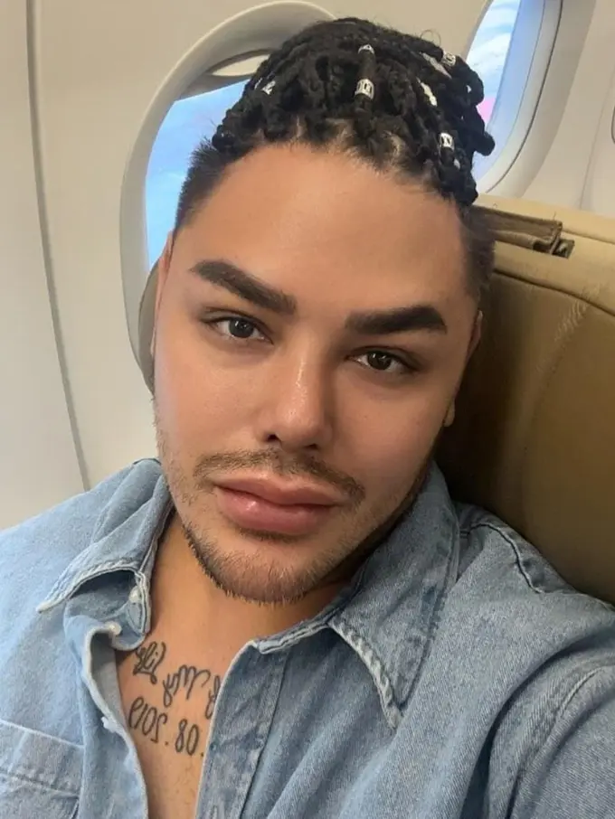 8 Potret Terbaru Ivan Gunawan Gunakan Gaya Rambut Cornrow, Mengaku ...