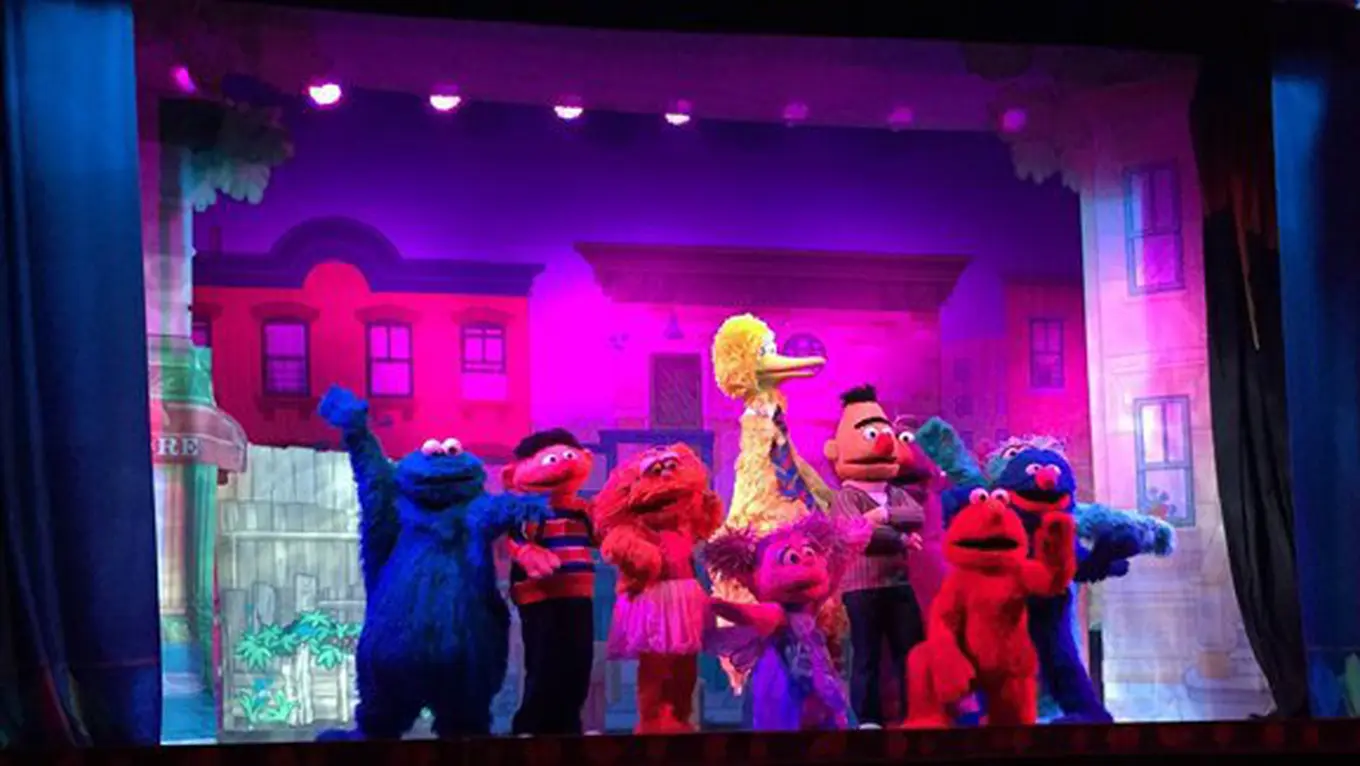 Sesame Street Live "Elmo Makes Music" Hadir Di Jakarta 10 - 13 Juni ...