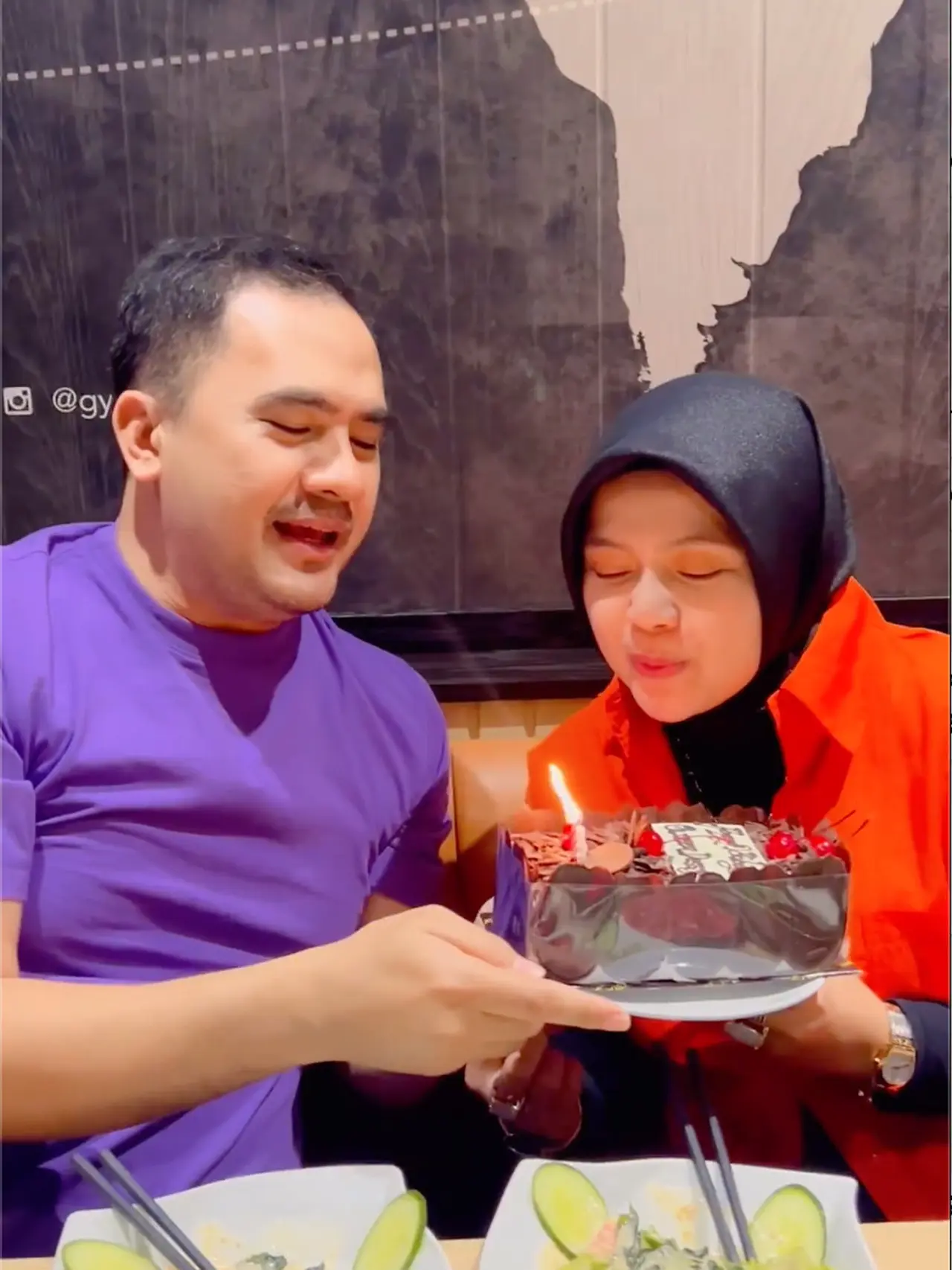 Saipul Jamil Beri Kado Ultah Cincin Berlian Untuk Neng Dessy: Terima ...