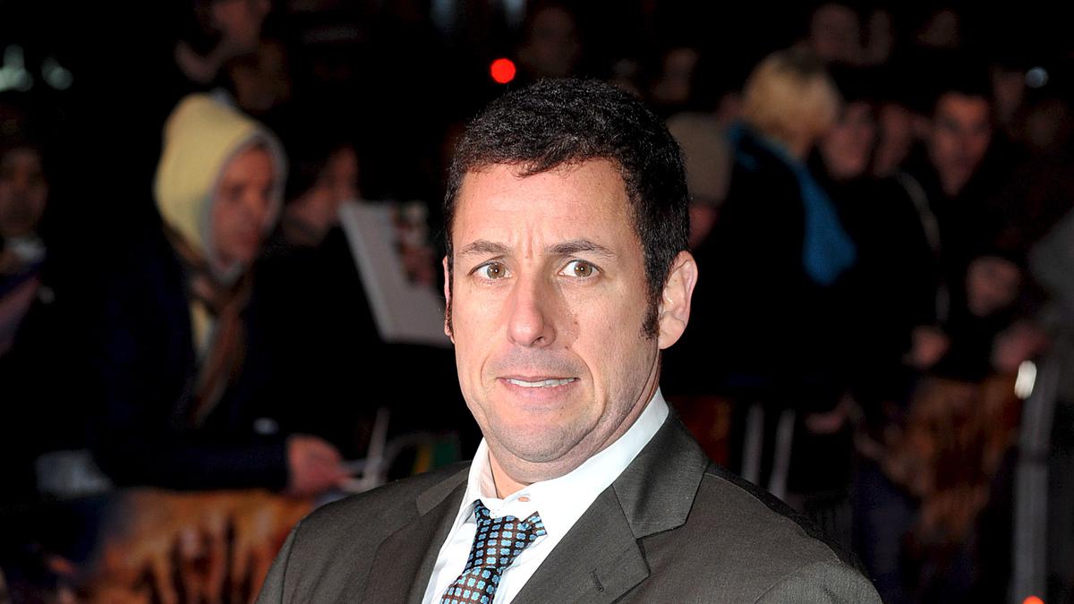 10 Aktor Hollywood yang Ternyata Juga Stand Up Comedian