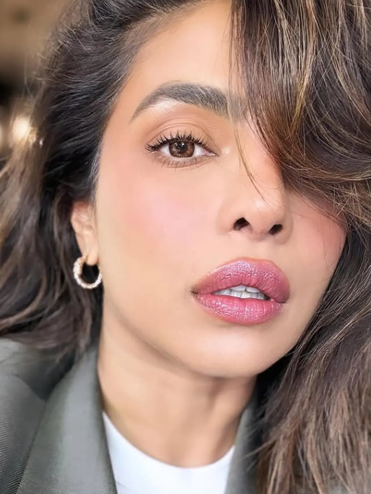 6 Model Rambut Wanita Terbaik Sesuai Bentuk Wajah, Bikin Penampilan ...