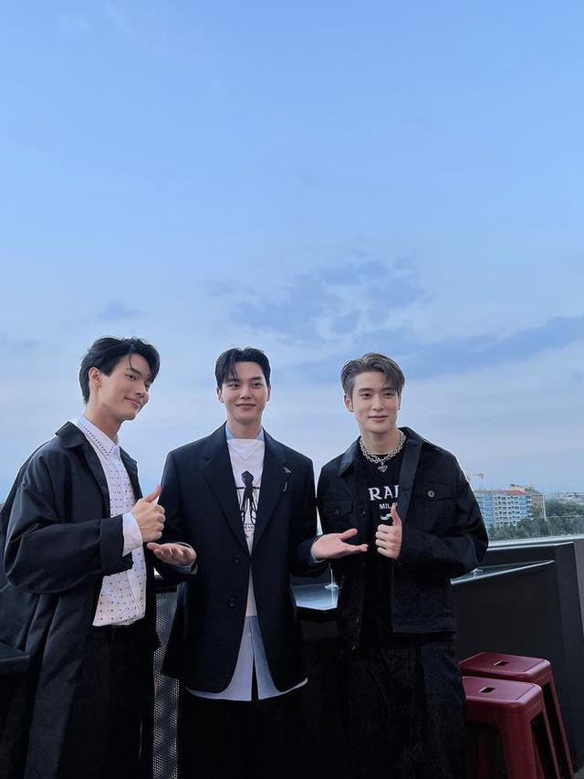 Intip Tampilan Manly Jeahyun NCT, Song Kang, Win Metawin di Prada SS23 ...