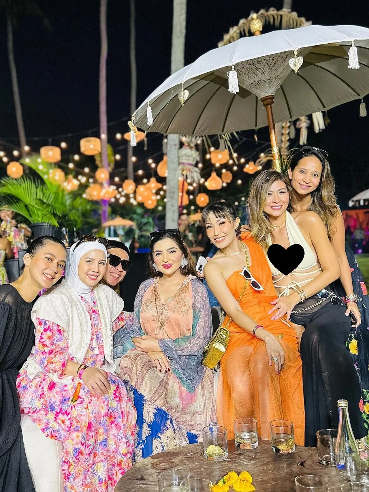 7 Potret Artis di Pesta Ultah Luna Maya ala Coachella, Ada Nikita ...