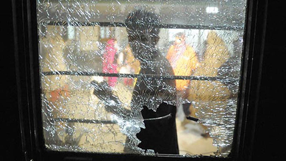 Bom Meledak di Kereta Pakistan, 3 Penumpang Tewas - Global Liputan6.com