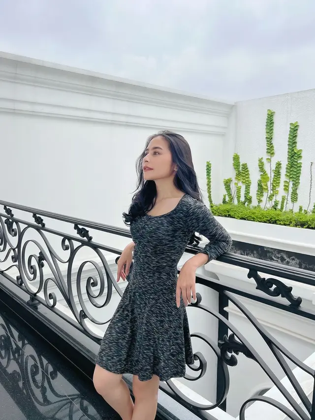 Gaya Cantik Prilly Latuconsina Dalam Balutan Simpel saat Tunjukkan Tubuh Langsingnya, Dipuji ...