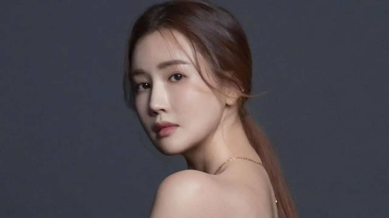 Dicomblangi Sesama Aktor, Intip Perjalanan Cinta Lee Da Hae dan SE7EN ...