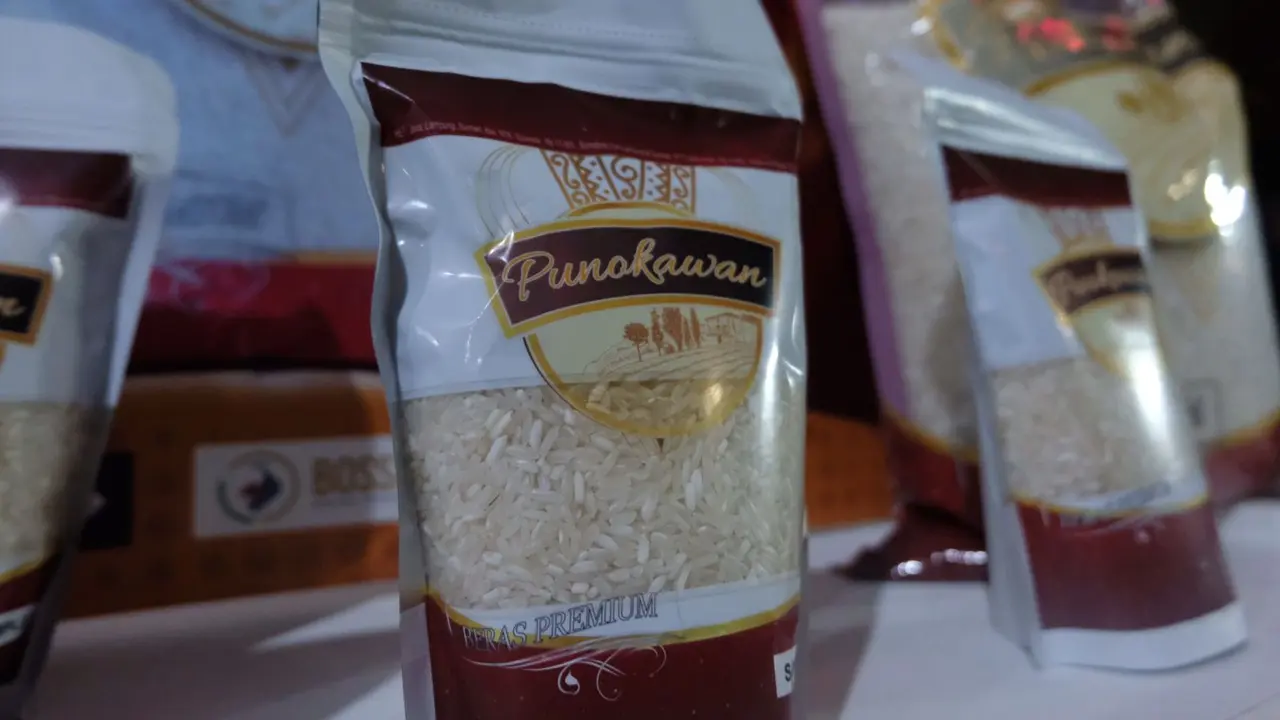 Punokawan, Beras Premium dari Hasil Produksi Modern Rice Milling Plant ...