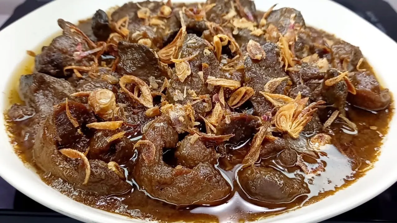 3 Resep Semur Ati Ampela Spesial, Menu Keluarga yang Wajib Dicoba - Hot ...