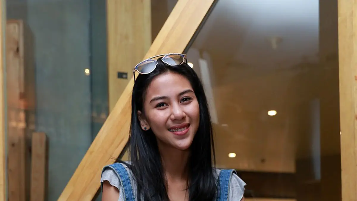 Adinda Thomas Pernah Dagang Mainan Sebelum Jadi Artis - Entertainment Fimela.com