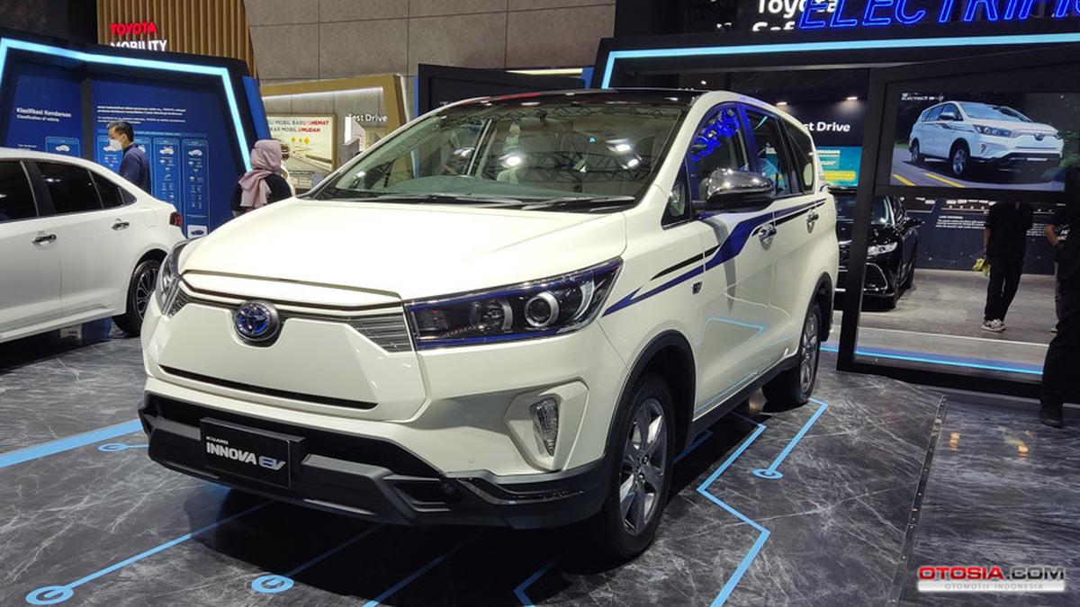 Ini Alasan Kenapa Toyota Tampilkan Kijang Innova EV di IIMS 2022 ...
