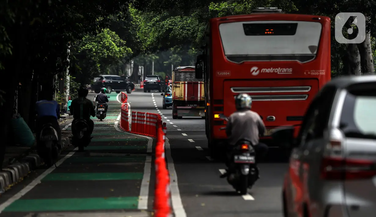 Pemprov DKI Perbanyak Jalur Sepeda - Foto Liputan6.com