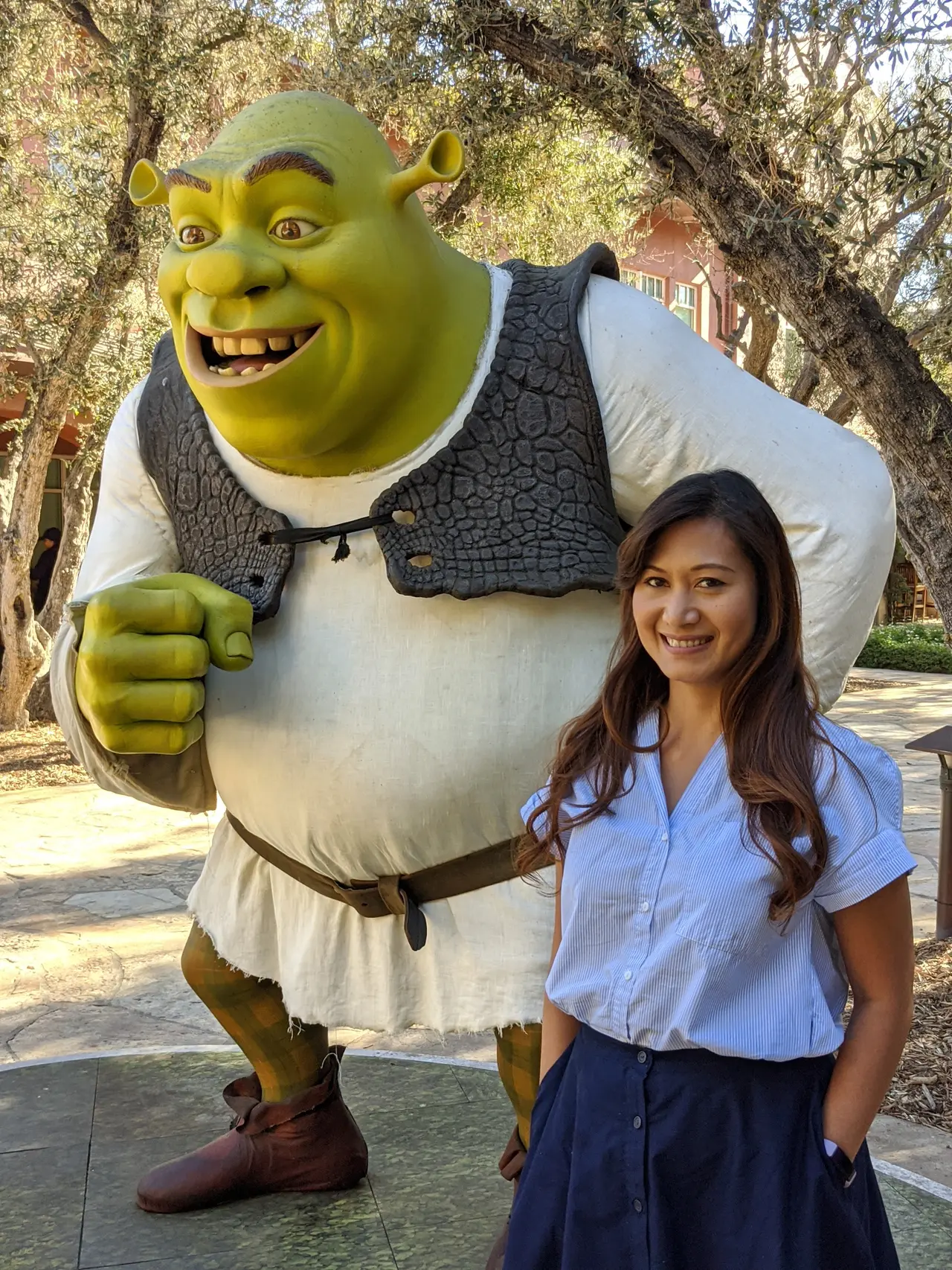 7 Potret Yorie Kumalasari, Animator DreamWorks Asal Surabaya - Surabaya ...