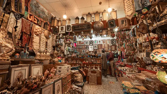 7 Souk Tempat Berburu Oleh Oleh Khas Arab Saudi Yang Unik Usai Berhaji