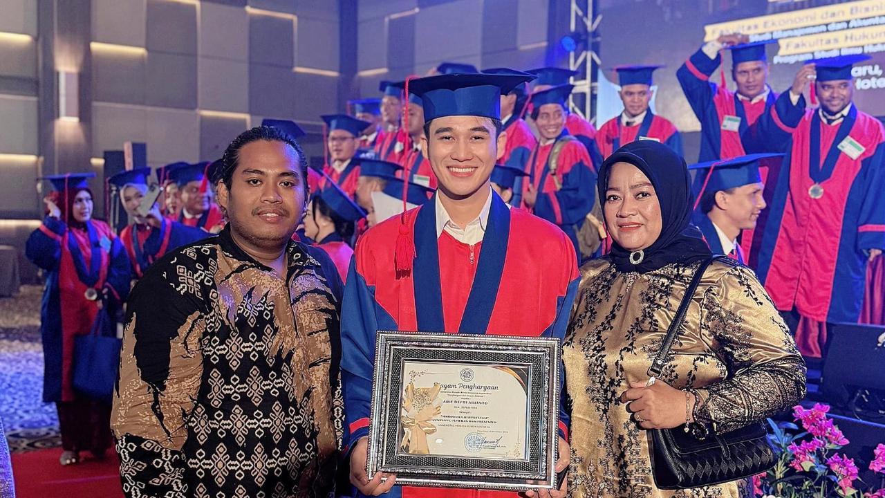 Eksklusif Defri Juliant: Syuting Jalan, Kuliah Lulus! Sat-set Siapkan Langkah Besar Berikutnya