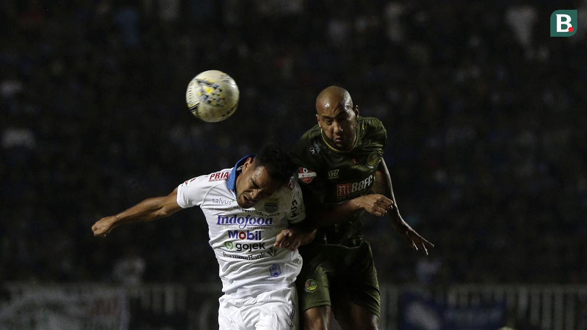 Ini Kondisi Omid Nazari Setelah Bus Persib Diserang - Indonesia Bola.com