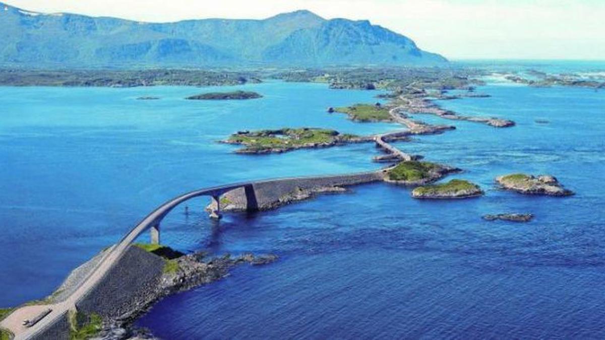 TOP 5 Otomotif: 10 Jalan Paling Indah di Dunia Bikin Penasaran ...