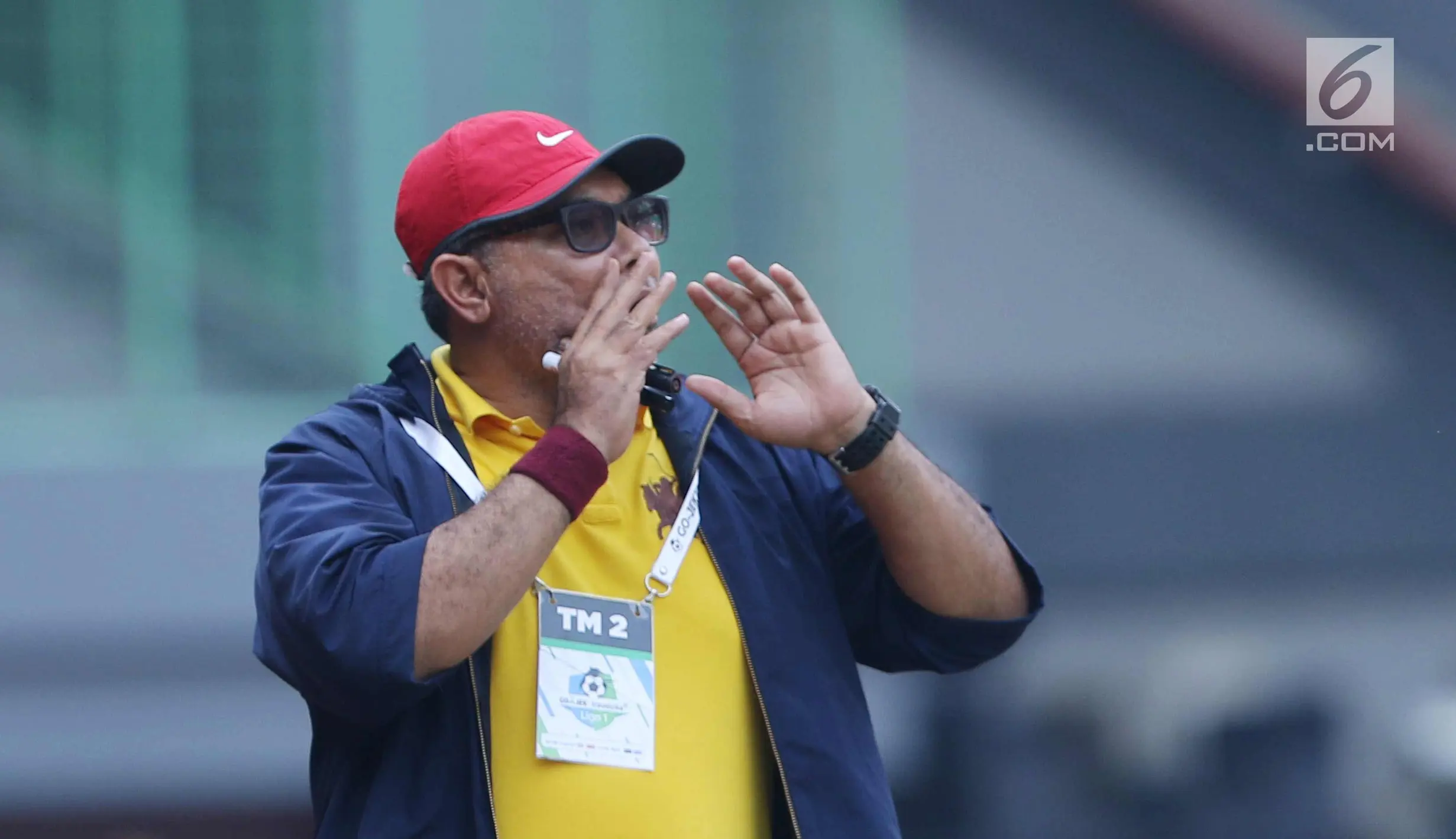 PHOTO: Iwan Setiawan, Pelatih Kontroversial di Indonesia - Foto ...