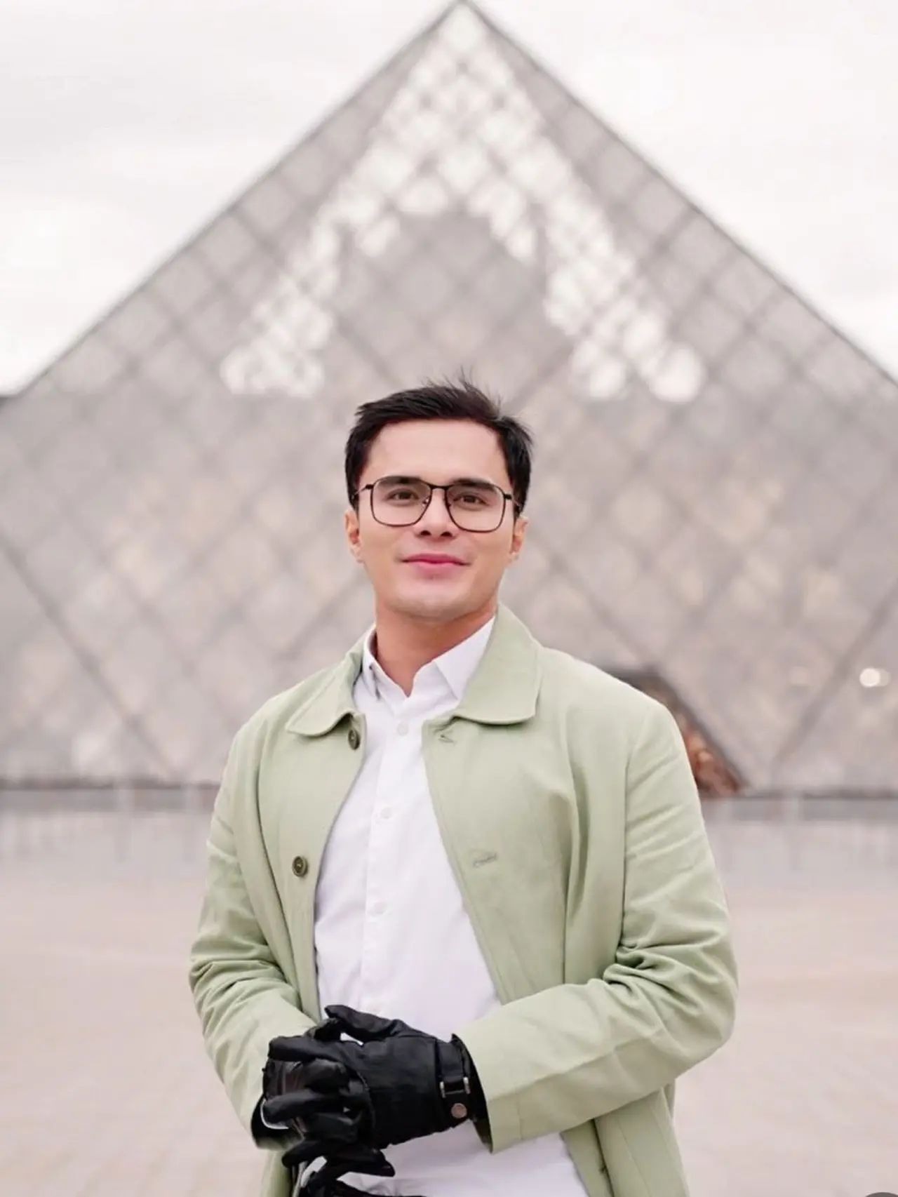 Sukses Jadi Dokter hingga Pengusaha Bidang Kecantikan, Ini Profil dan ...