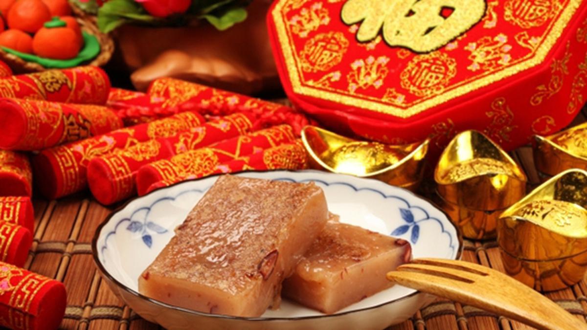 10 Makanan Yang Biasa Disajikan di Malam Imlek