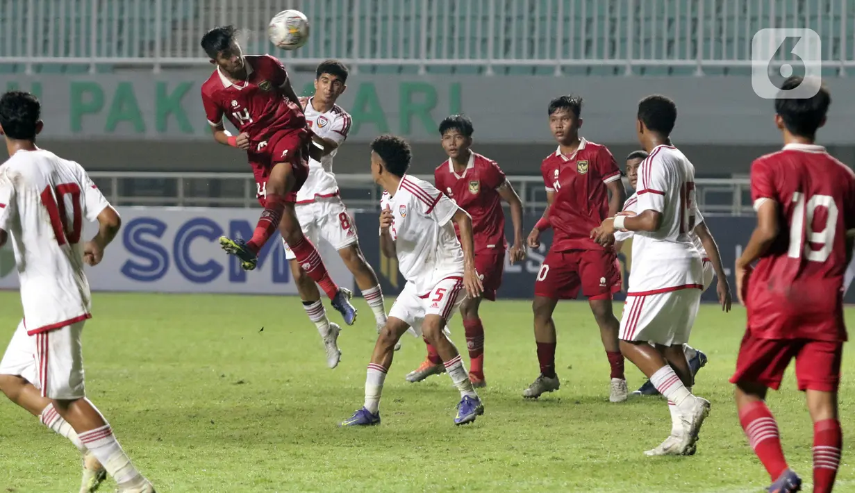 Pita Hitam Tanda Duka Masih Dikenakan Pemain Timnas U-17 Indonesia Saat ...