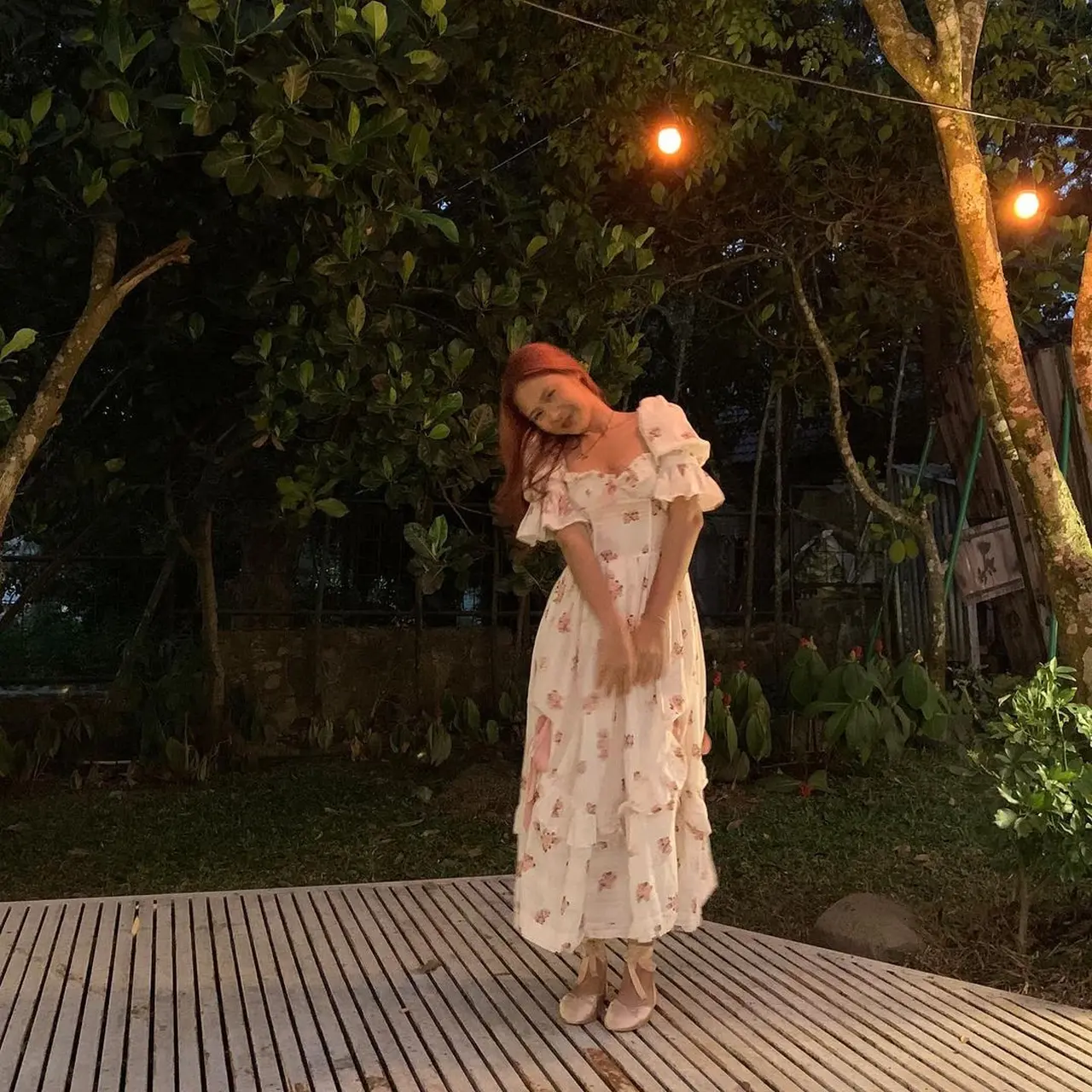 Sering Dijuluki Manusia Aesthetic, Intip Soft Girl Style Nadin Amizah ...