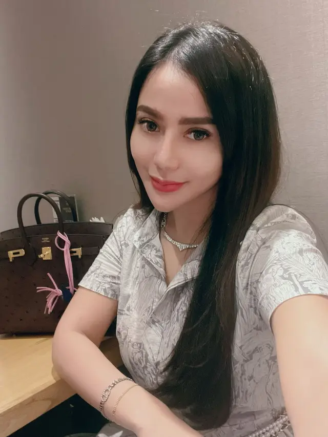 Mengenal Lebih Dekat dengan Selebgram Putri Permata - ShowBiz Liputan6.com