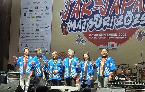 Arti Emot Batu: Memahami Makna dan Penggunaan Emoji Batu dalam ...