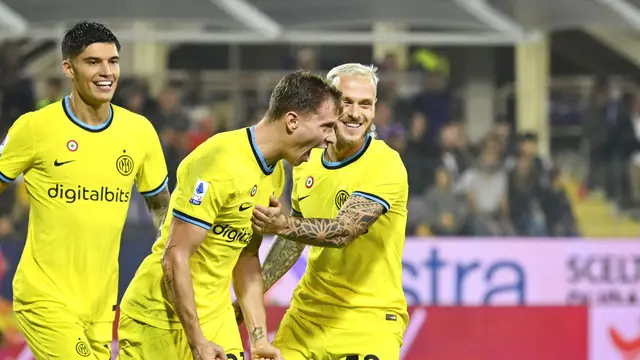 Hasil Lengkap Liga Italia Tadi Malam Ac Milan Menang Telak Hujan Gol