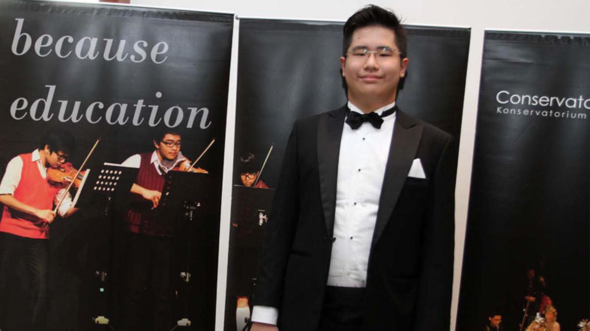 Jonathan Kuo, Pianis Muda Berbakat Sukses Menggelar Konser - ShowBiz ...