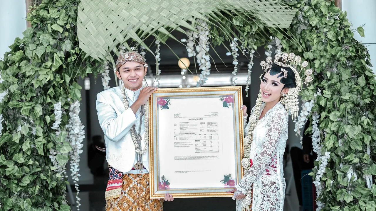 Cerita Pasangan Muda yang Menikah dengan Mahar 2.300 Lembar Saham