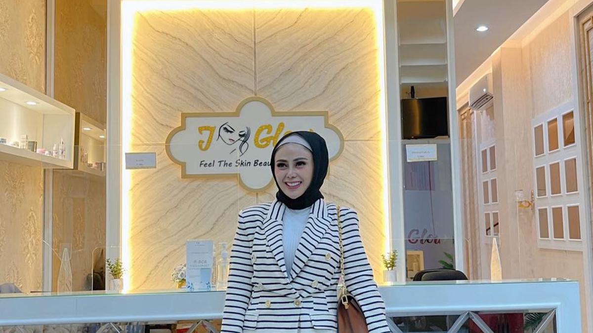 Selebgram Tika Sartika Sukses Bisnis Kecantikan, Bisa Beri Hadiah Mewah ...