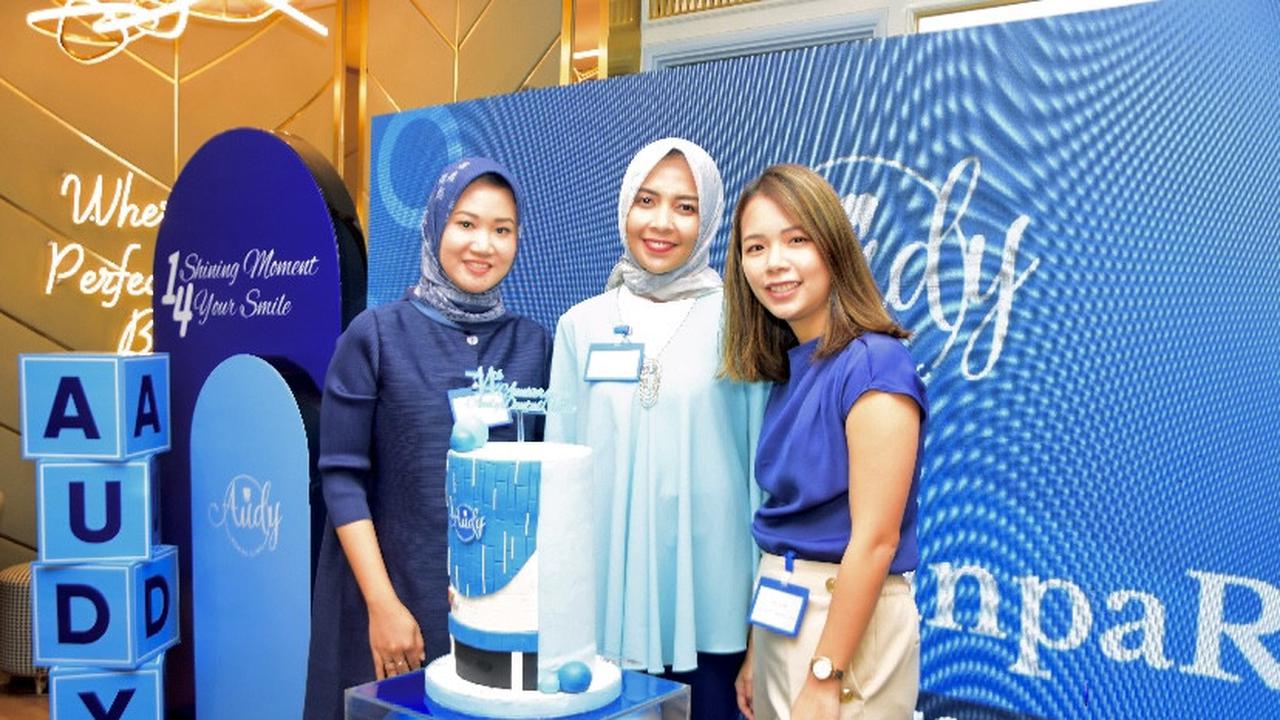 Audy Dental Hadirkan Tagline Baru Senyum Tanpa Ragu di Anniversary ke-14