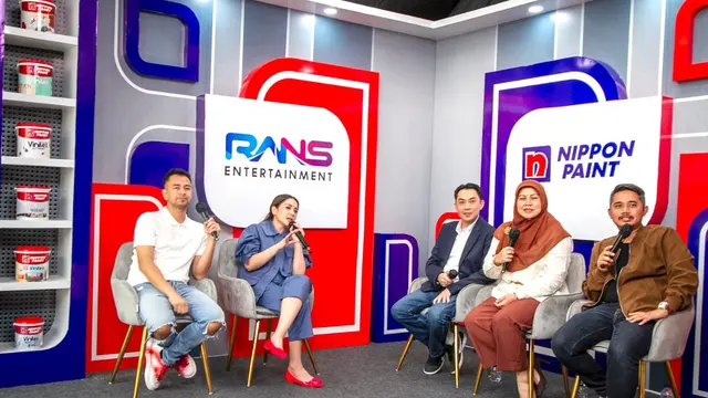 Raffi Ahmad Berikan Penghargaan kepada Tukang Cat Terbaik Indonesia ...