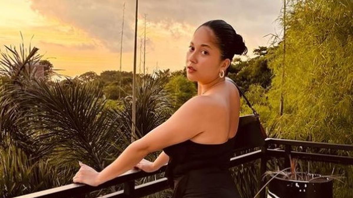 10 Potret Sitha Marino Percaya Diri dengan Tubuh Curvy, Awalnya Minder ...