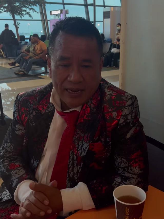 Hotman Paris Singgung Laki-laki yang Hidup dari Ketiak Istri, Netizen Berjemaah Senggol Ferry ...