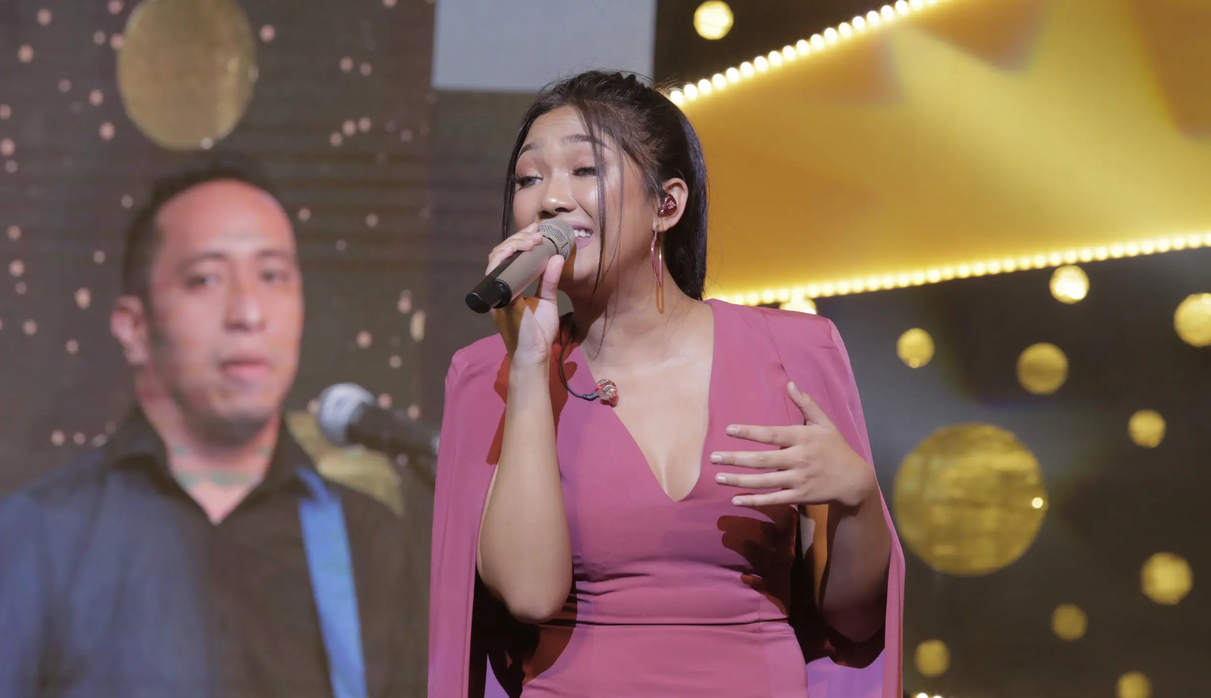 Soal Lagu Pergi Menjauh, Ini Pengakuan Marion Jola yang Pernah Jadi ...