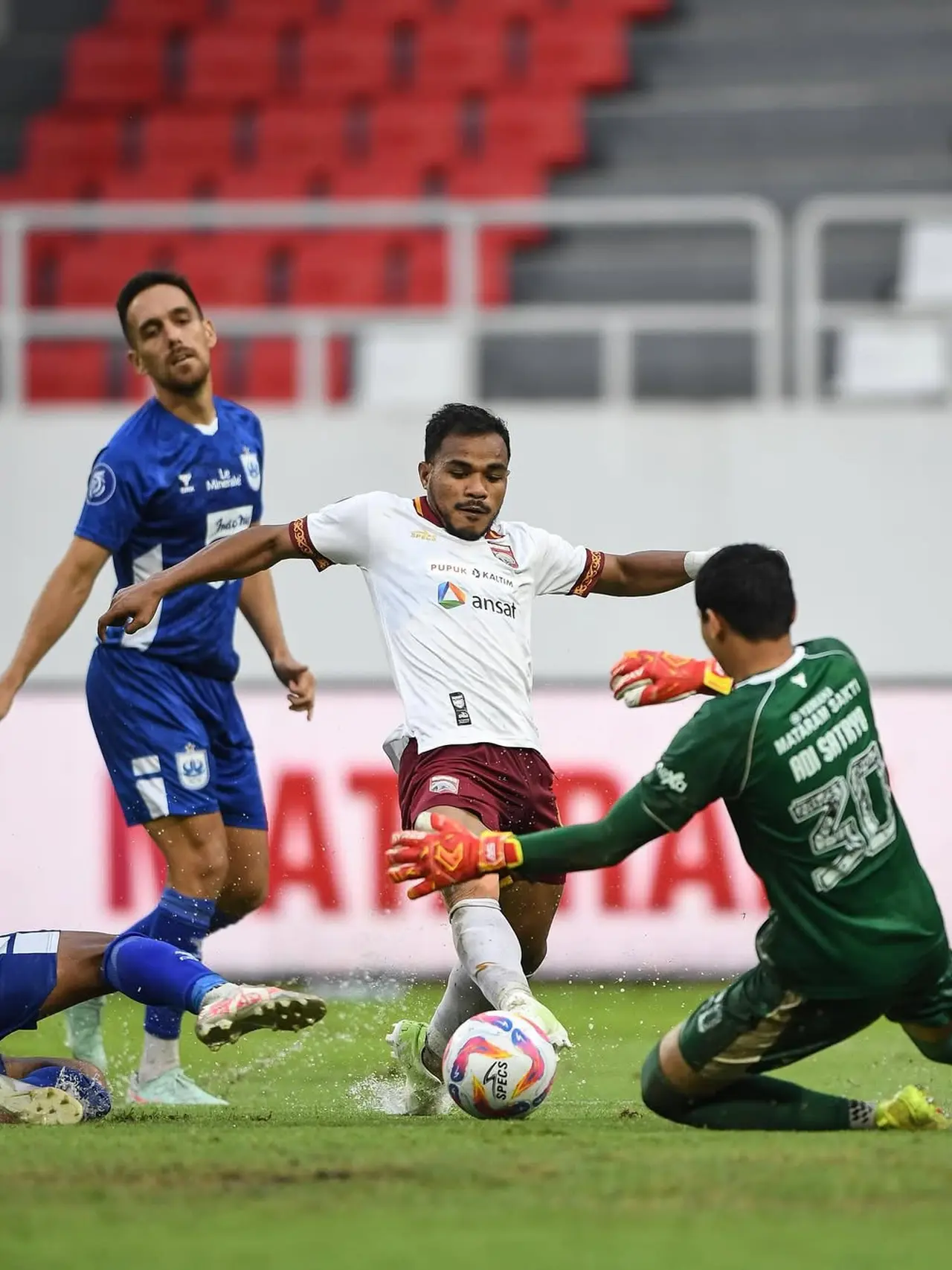 Klasemen dan Hasil BRI Liga 1 Hari Ini: PSIS Babak Belur, Persib OTW ...