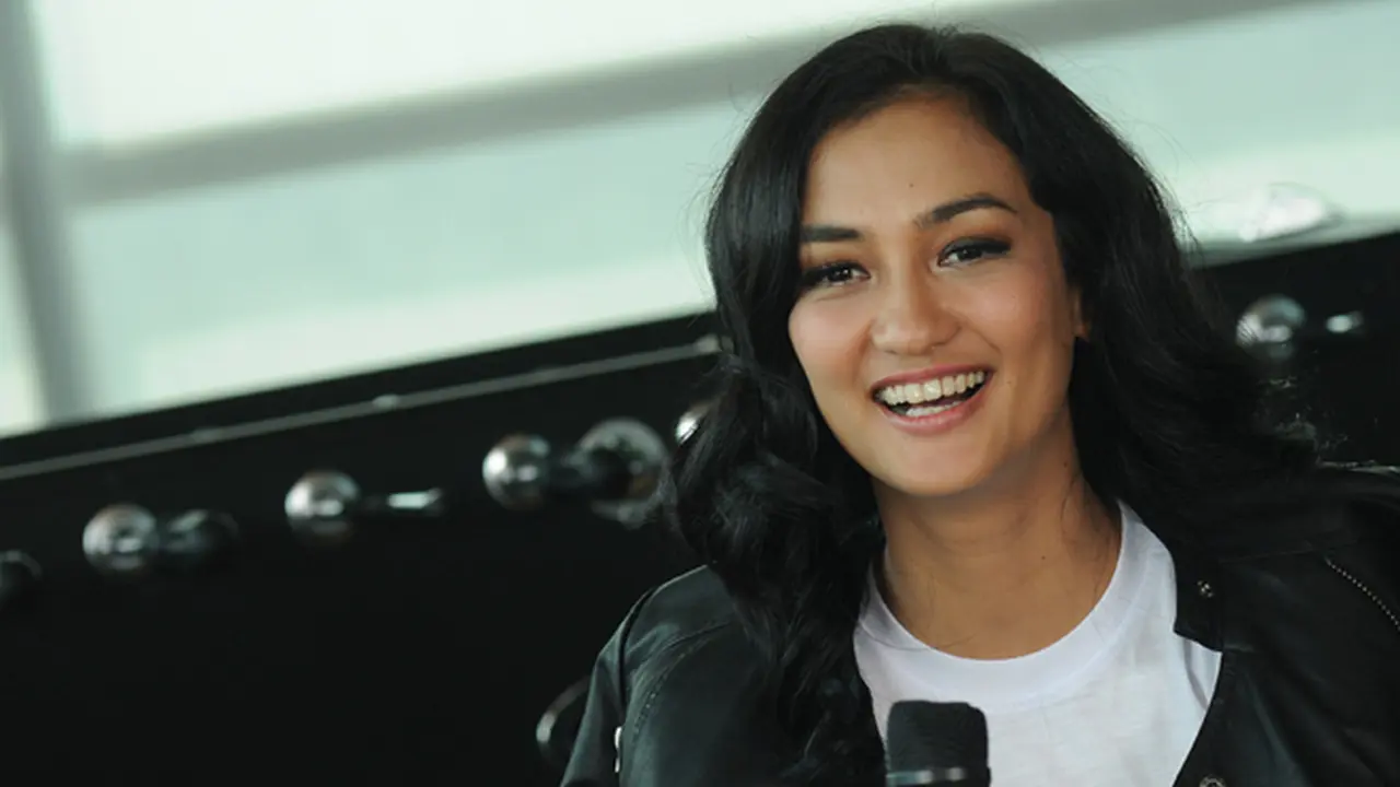 Ini Perubahan Atiqah Hasiholan Selama Hamil - ShowBiz Liputan6.com