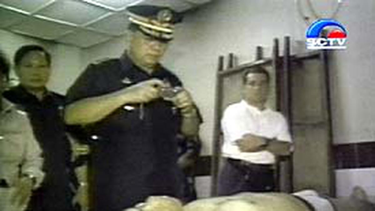 Ahli Forensik AS Memeriksa Jasad Al-Ghozi - Global Liputan6.com